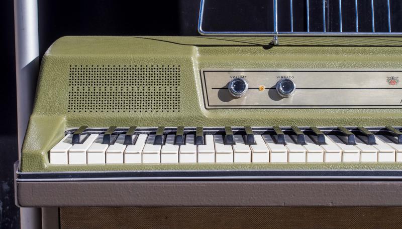 FOR SALE: Wurlitzer 214A with Key Note Visualizer – The Chicago ...