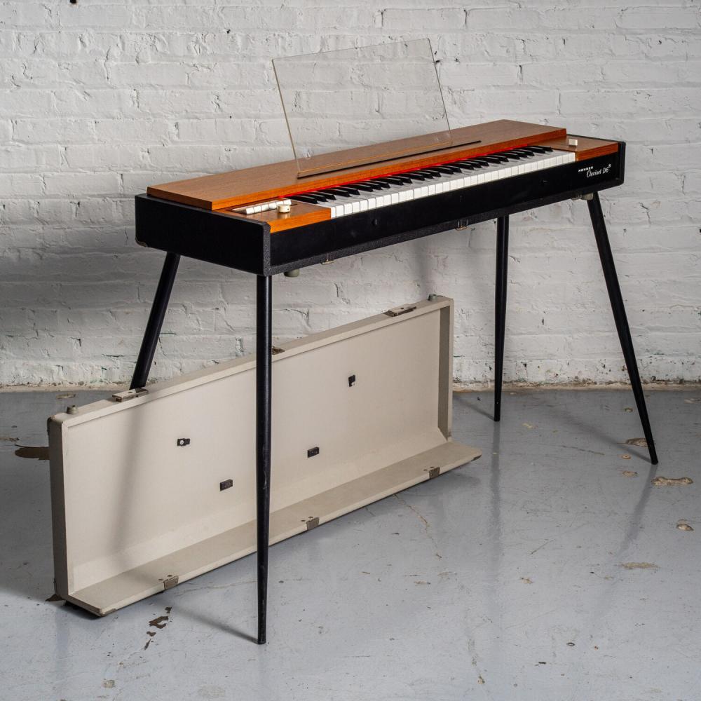 FOR SALE: Hohner Clavinet D6 [sold] – The Chicago Electric Piano Co.