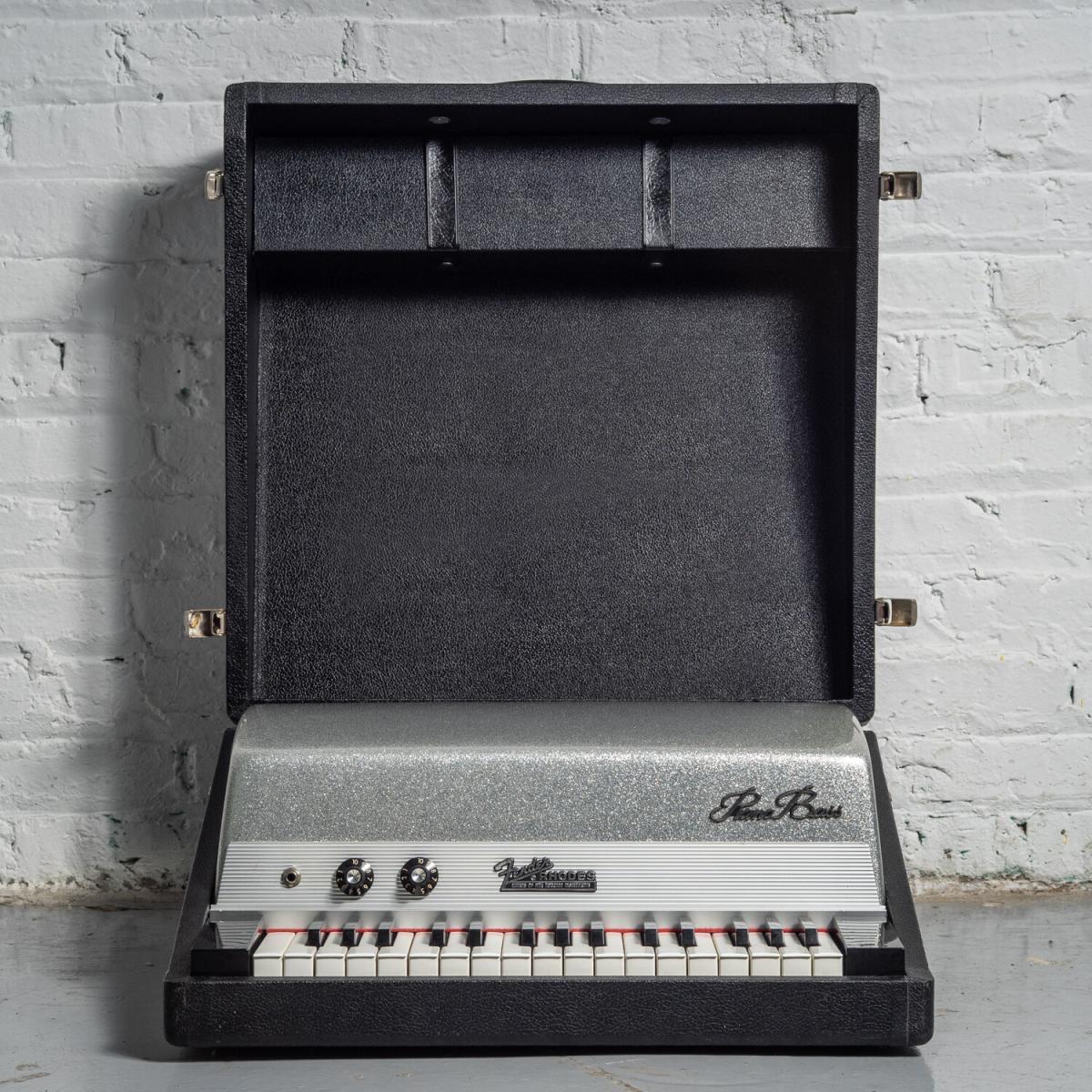 FOR SALE: Fender Rhodes Piano Bass (1971) – The Chicago Electric Piano Co.