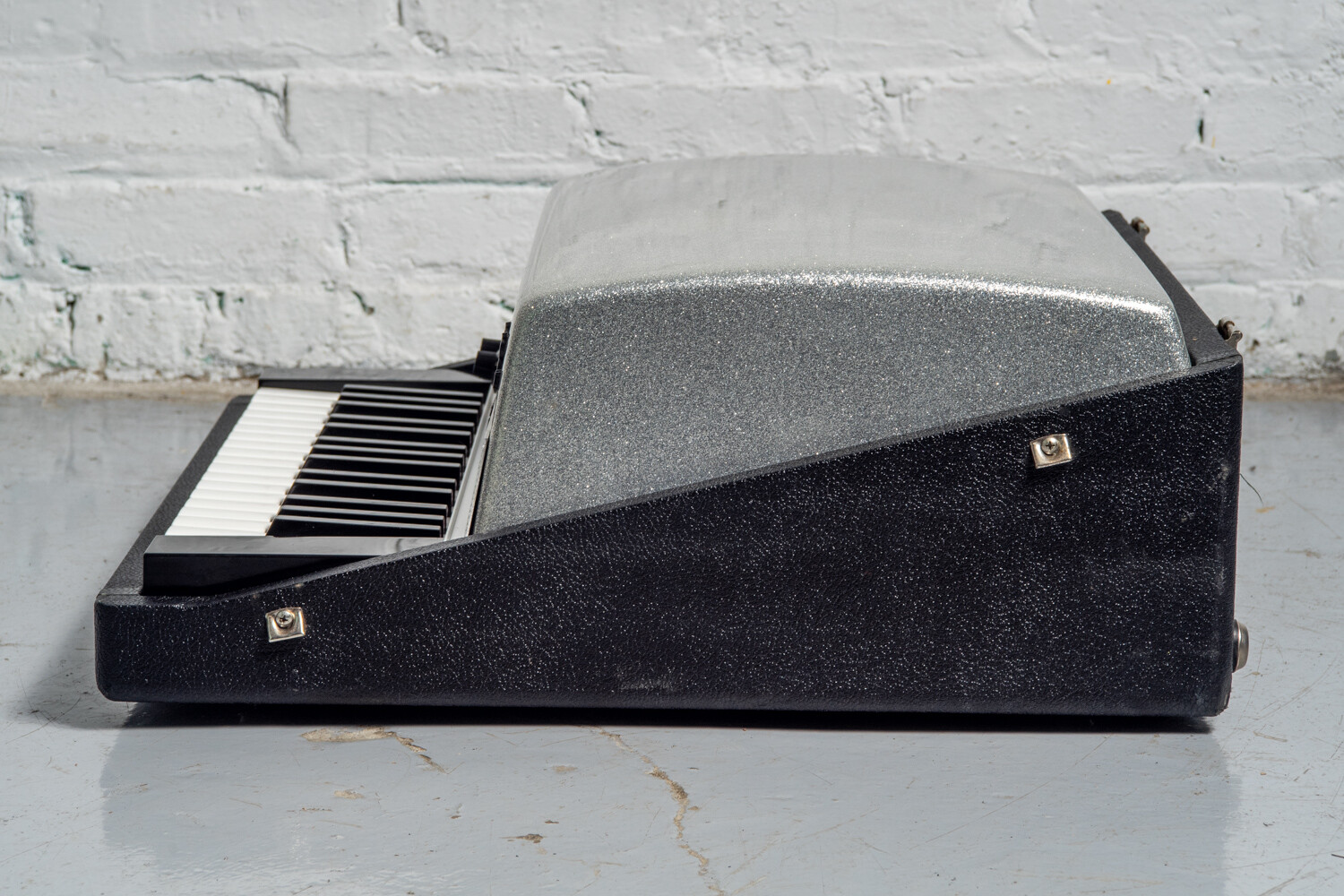 FOR SALE: Fender Rhodes Piano Bass (1971) – The Chicago Electric Piano Co.
